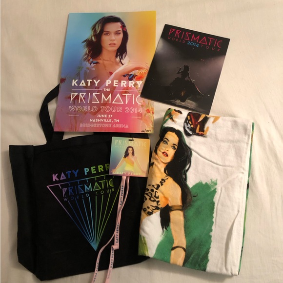 Katy Perry Collections | Other | Katy Perry 24 Vip Prismatic Tour Merch ...